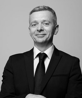 Stephane Gallien barber and men's haircut videos on MHD